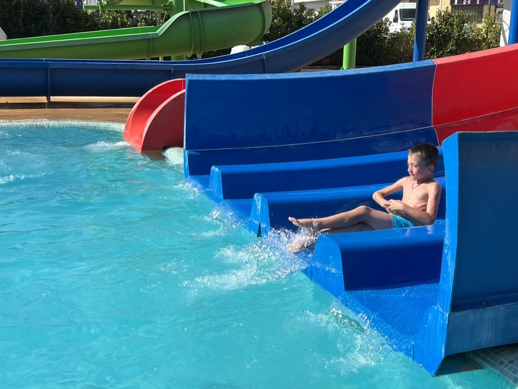 Hotel con Parque Acuático • Hotel Sorra Daurada Splash